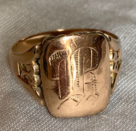 Victorian Signet Ring Antique Rose Gold Victorian 180… - Gem