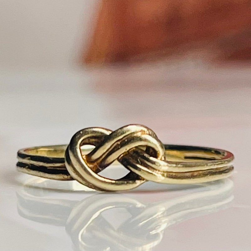Infinity Knot Ring - Etsy