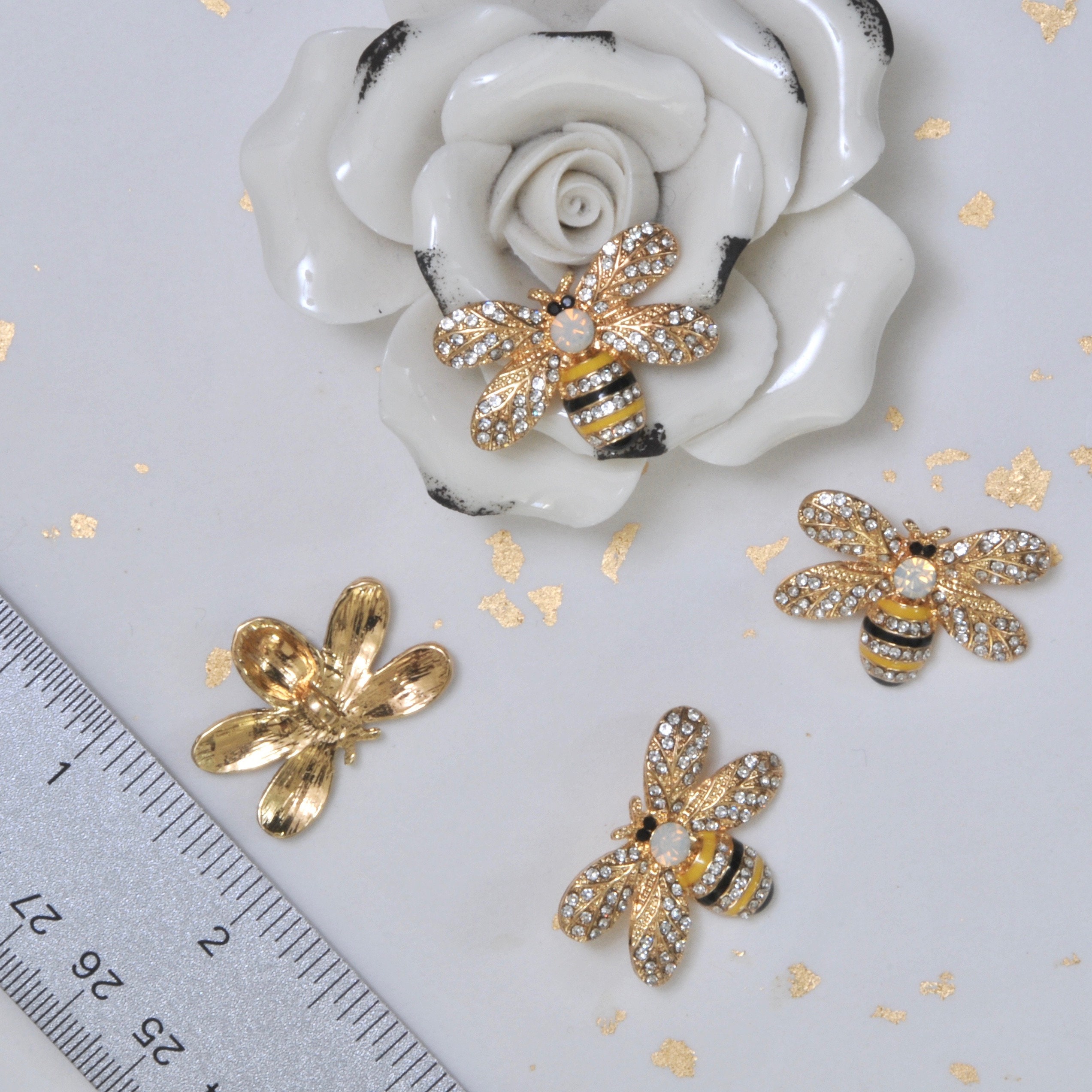 Honey Bumble Bee Button Gold Tone W/ Rhinestones Enameled - Etsy