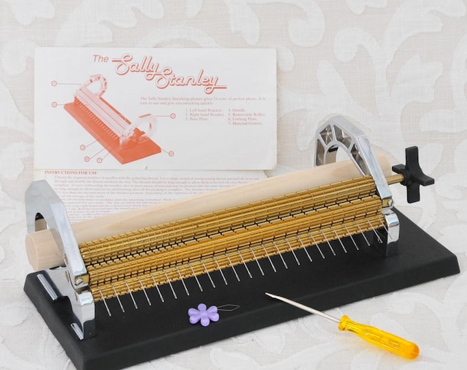 Smocking Pleater Machine Sally Stanley Brass Rollers / Tested / 24 Rows ...