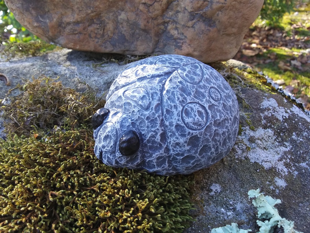 Ladybug Statue, Bug Statue, Garden Bug Statue, Lovebug Statue, Beetle ...