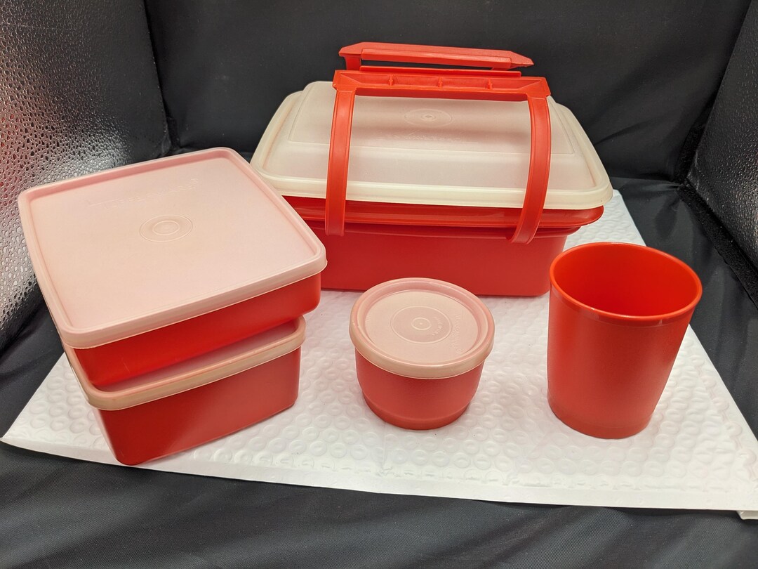 Vintage Tupperware Lunch Box W/ Cups Sandwich Container 1254 Nos in ...