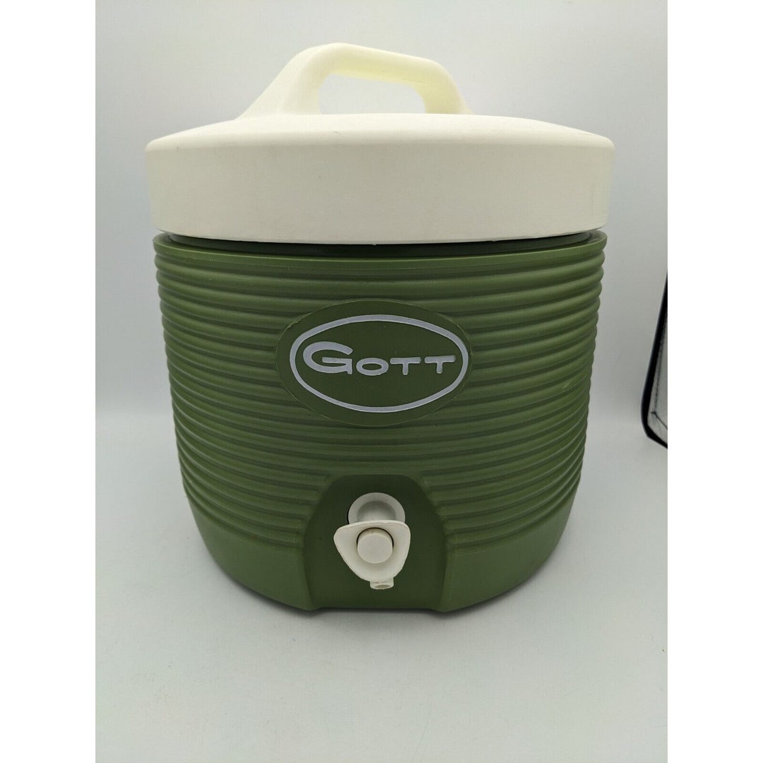 Vintage Gott 1 Gallon Avocado Green Water Dispenser Cooler Tailgating ...