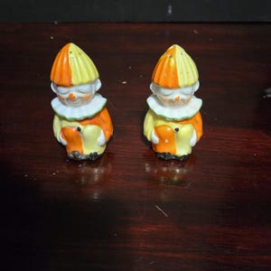 Vintage Circus Clown Salt and Pepper Shakers Japan 2.75" Tall Colorful ...