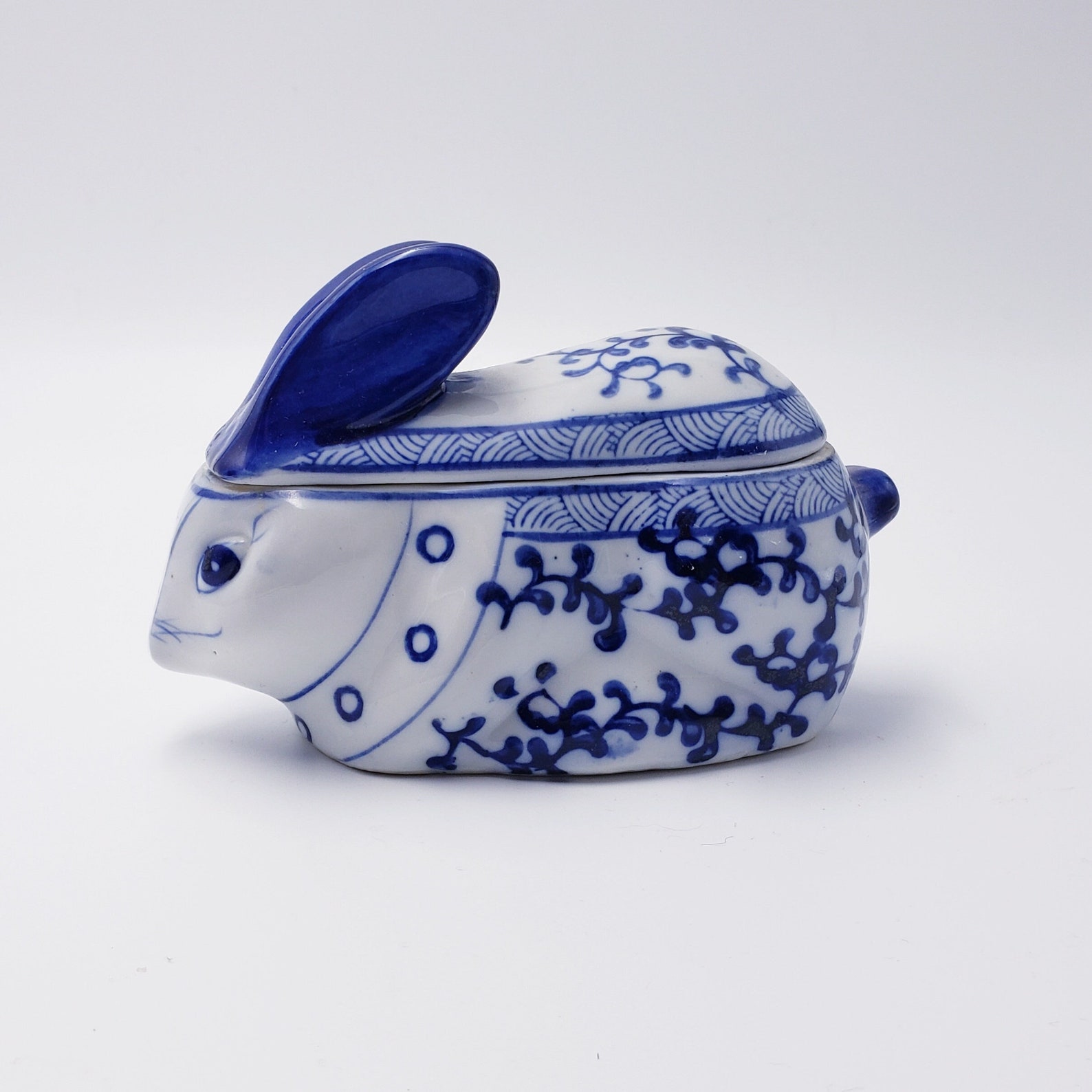 Rabbit Dish Lidded Chinese Unmarked Vine Design Porcelain - Etsy