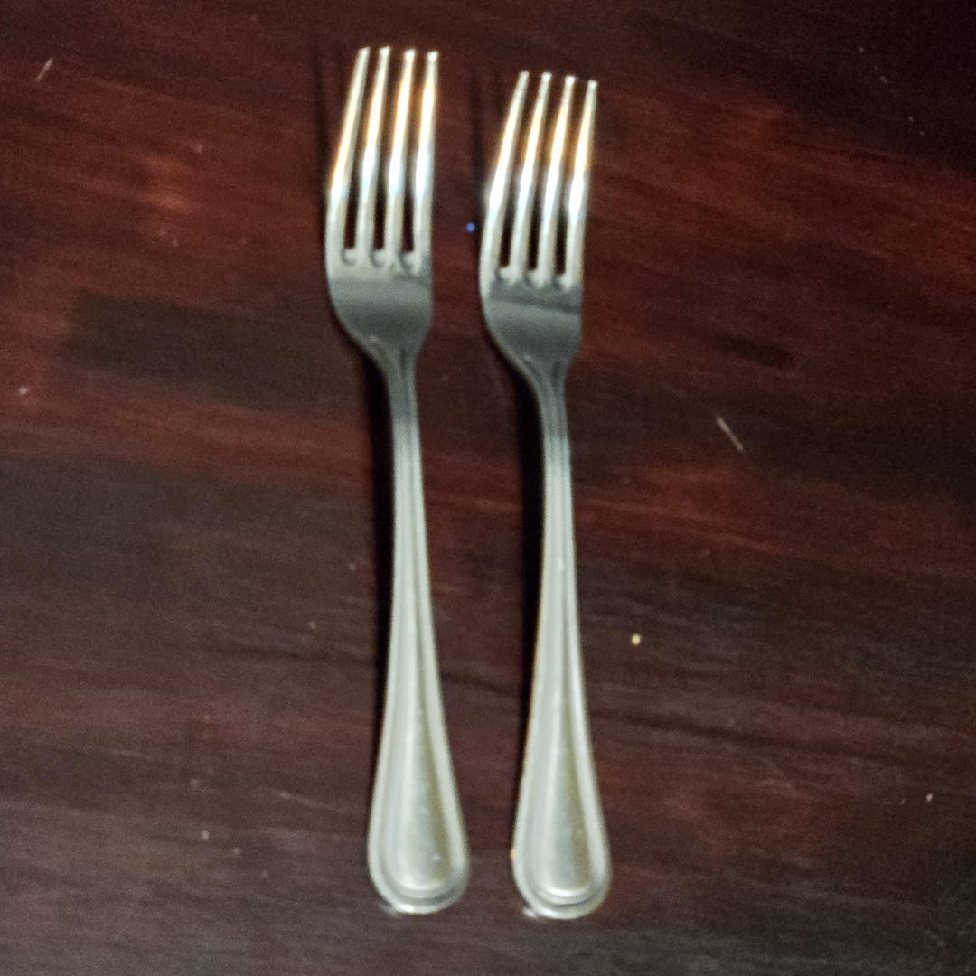 Oneida New Rim Stainless Large Dinner Forks Set of Two USA Stainless ...