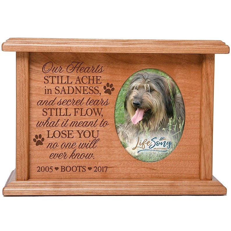 Pet Cremation Urn Personalized Pet Urn Dog Urns for Ashes | Etsy Pet Cremation Urn Personalized Pet Urn Dog Urns for Ashes | Etsy
