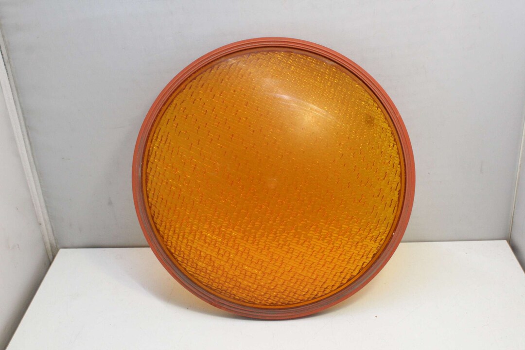 Yellow Traffic Light Lens in Lexalite Acrylic Recycled Material for Art ...