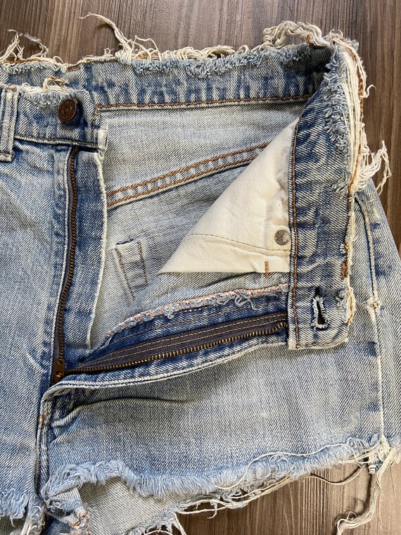 Vintage Levi's 505 Extra Stringy Redline Cut Off Deni… - Gem