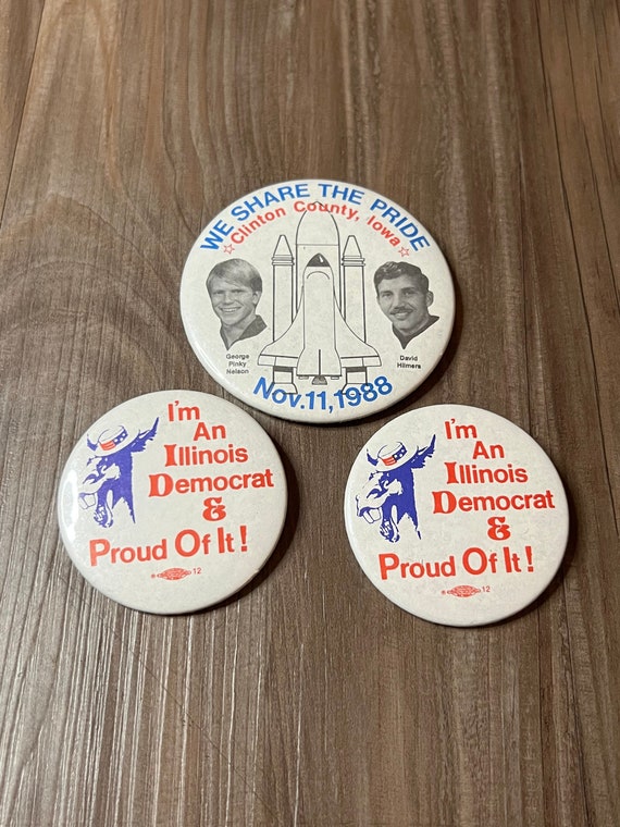 assorted vintage button - Gem