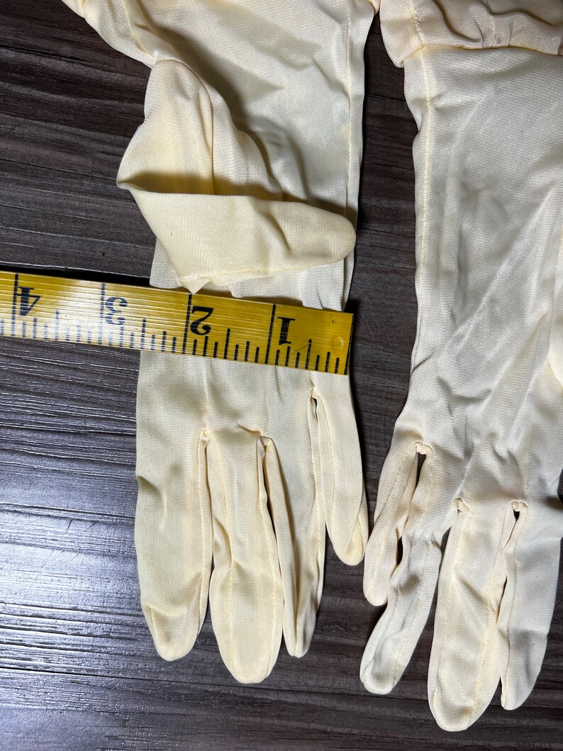 Vintage Sheer Pale Yellow Gauntlet Style Gloves - Etsy