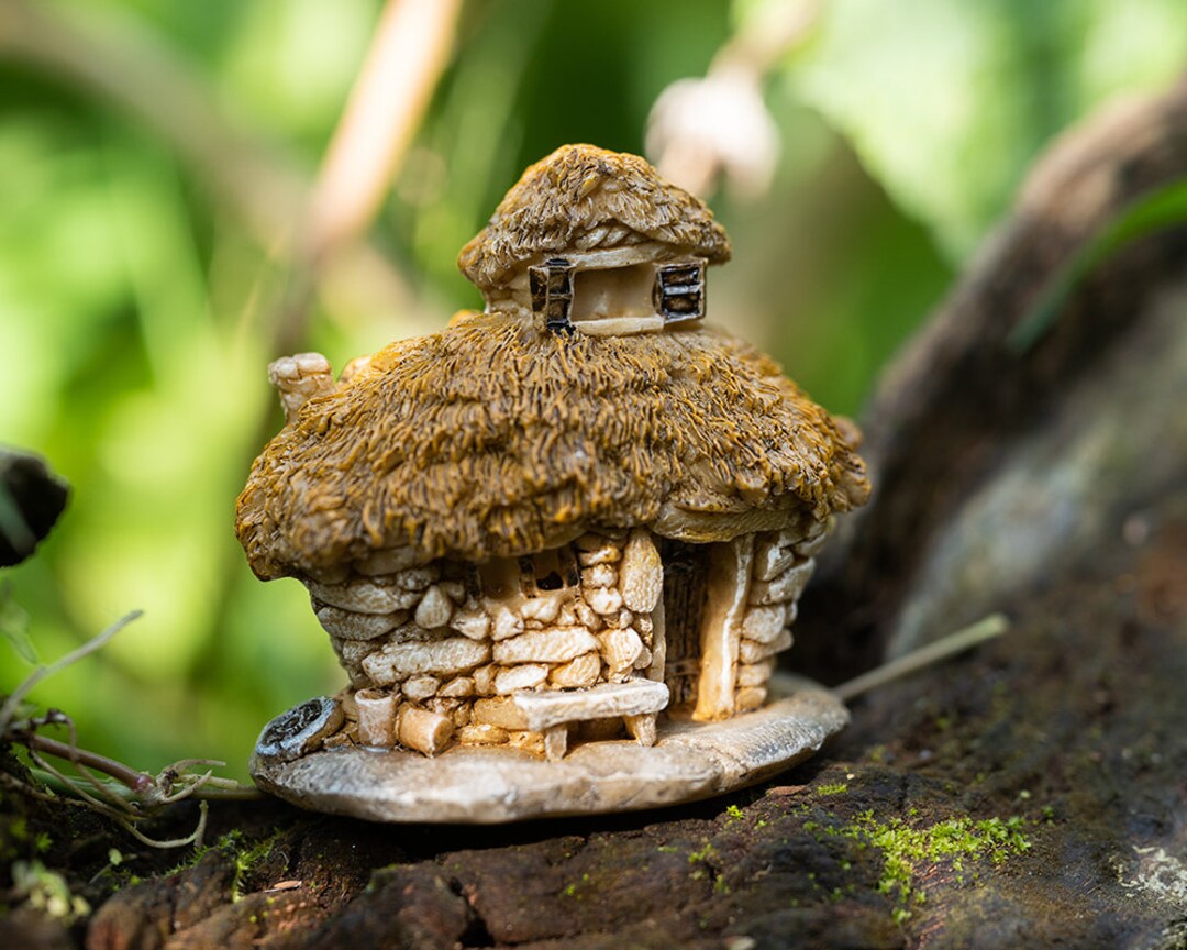 Miniature Fairy Tiny Straw House Fairy Garden Supplies & Accessories ...