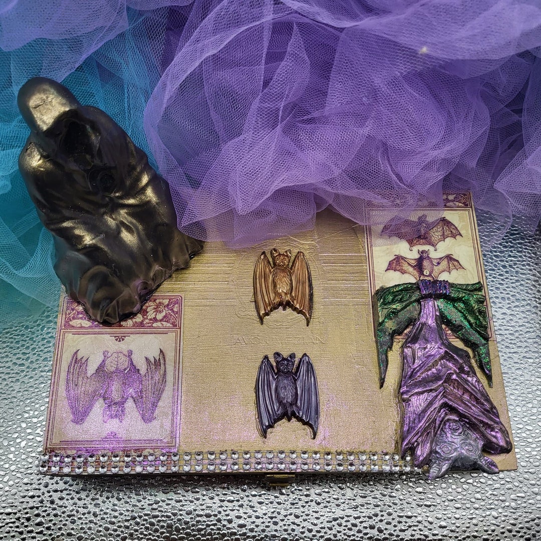 Bats & Wraith Ghoul Reaper Secret Box - Etsy