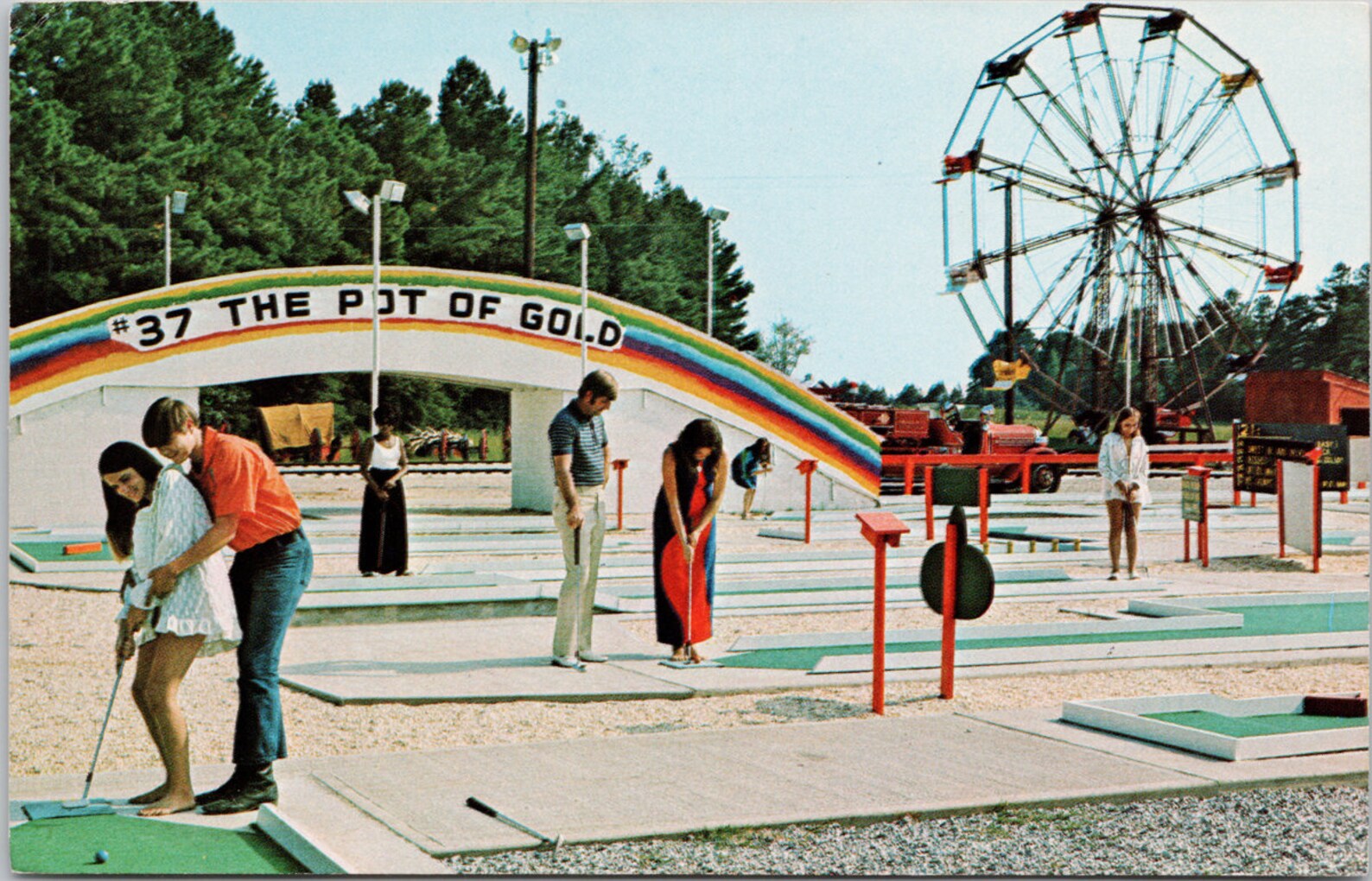 South of the Border Amigoland Fun Park Mini Golf Pot of Gold Interstate ...