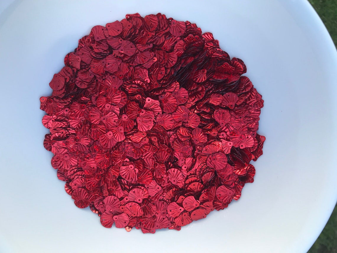 150 Ruby Red Mermaid Shell Sequins | Etsy
