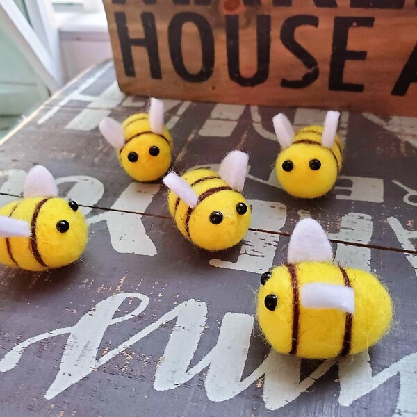 Needle Felted Bee - Etsy