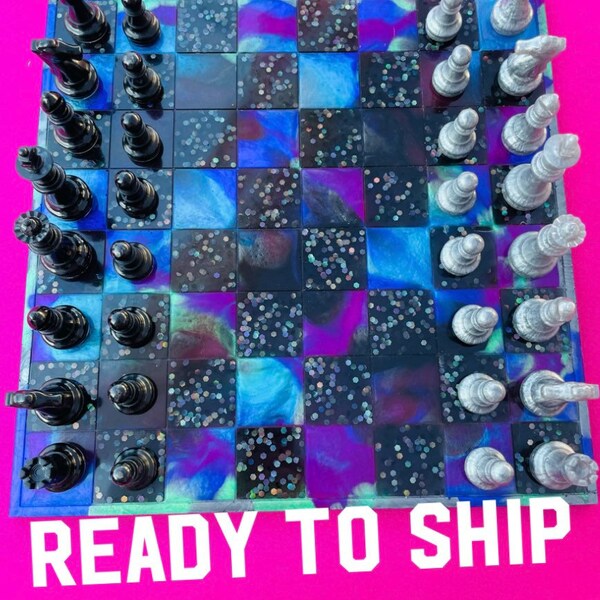 Resin Chess Set - Etsy