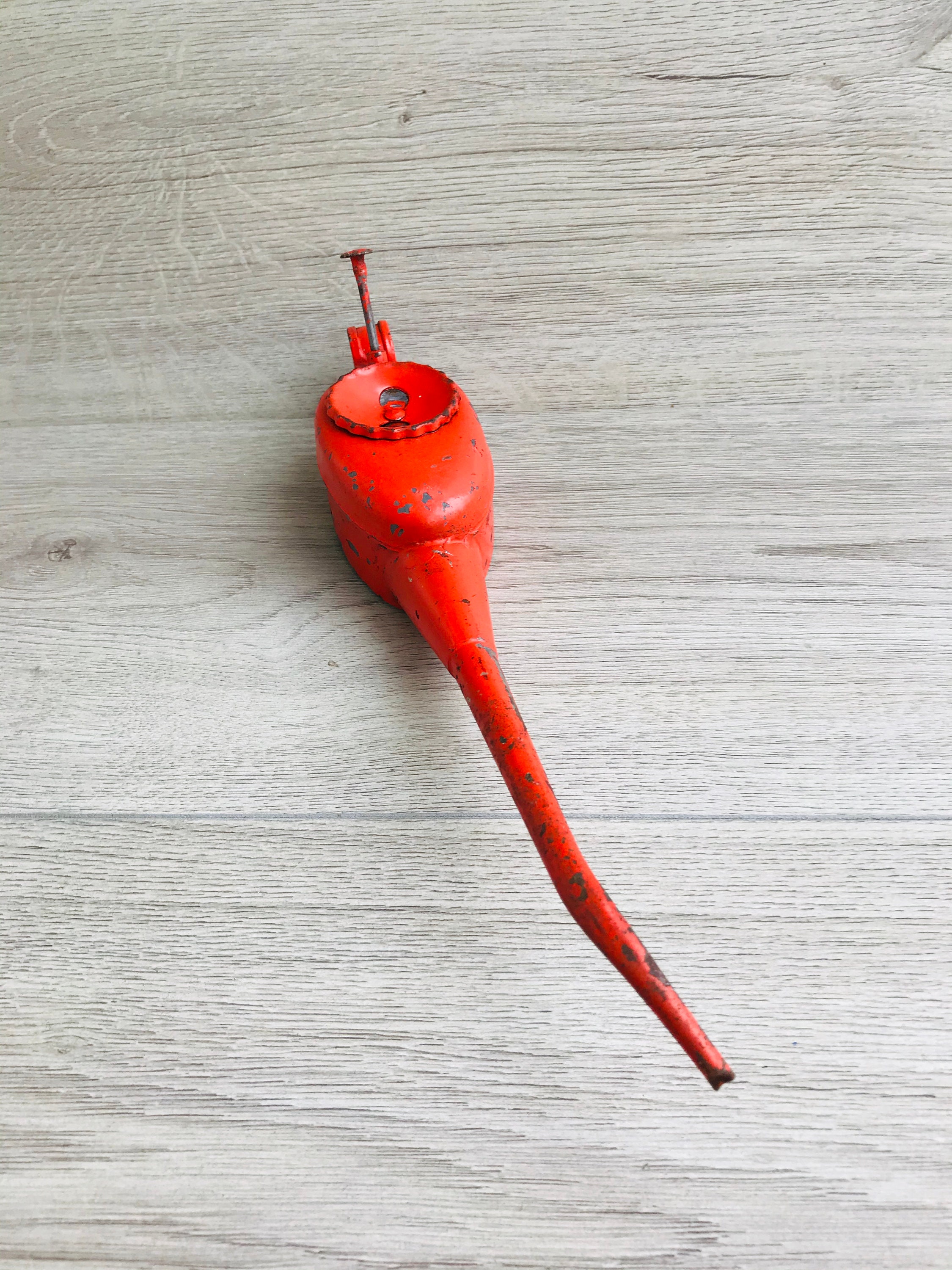 Old Rustic Oil Can Container Vintage Oiler Machine Oil | Etsy