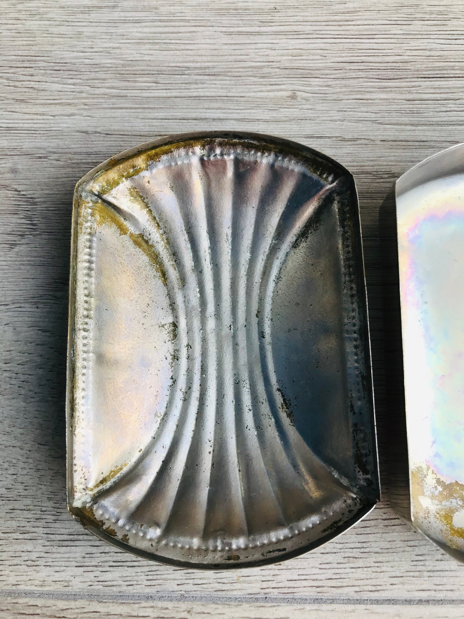 Vintage metal soap dish with lid Travel soap holder Aluminum | Etsy