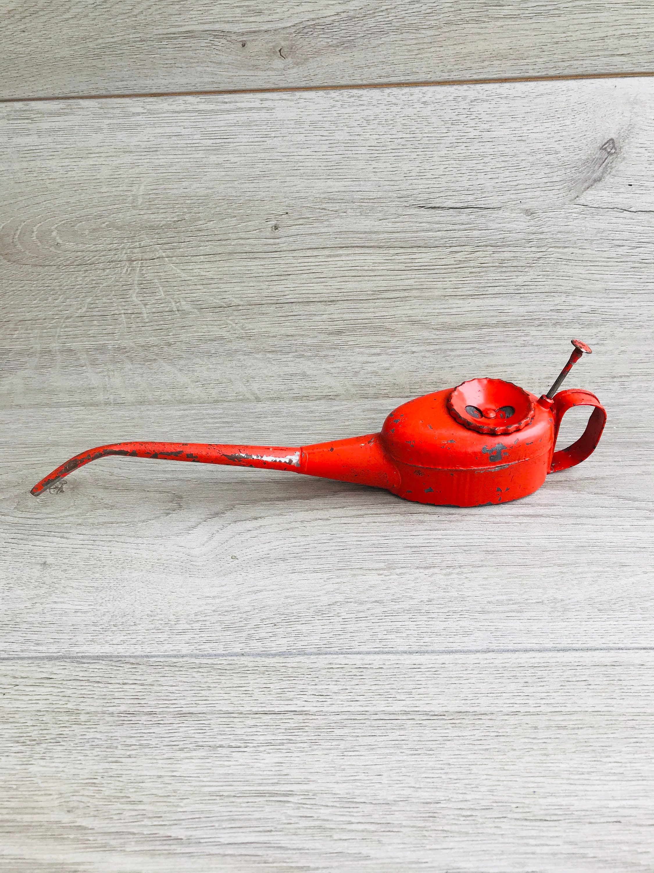 Old Rustic Oil Can Container Vintage Oiler Machine Oil | Etsy