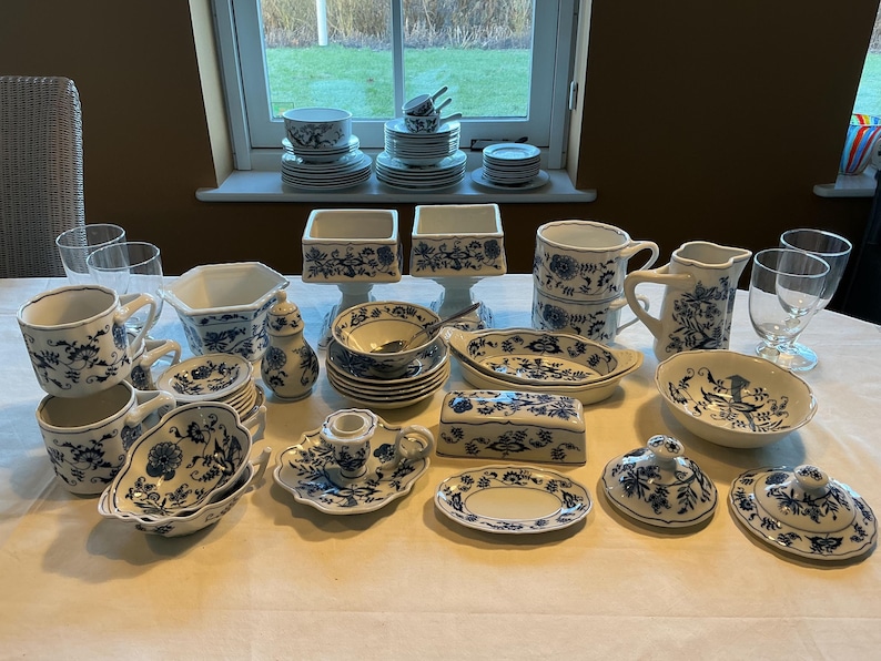 Blue Danube II Open Stock Dinnerware, Zwiebelmuster, Jug, Bowls, Mugs ...