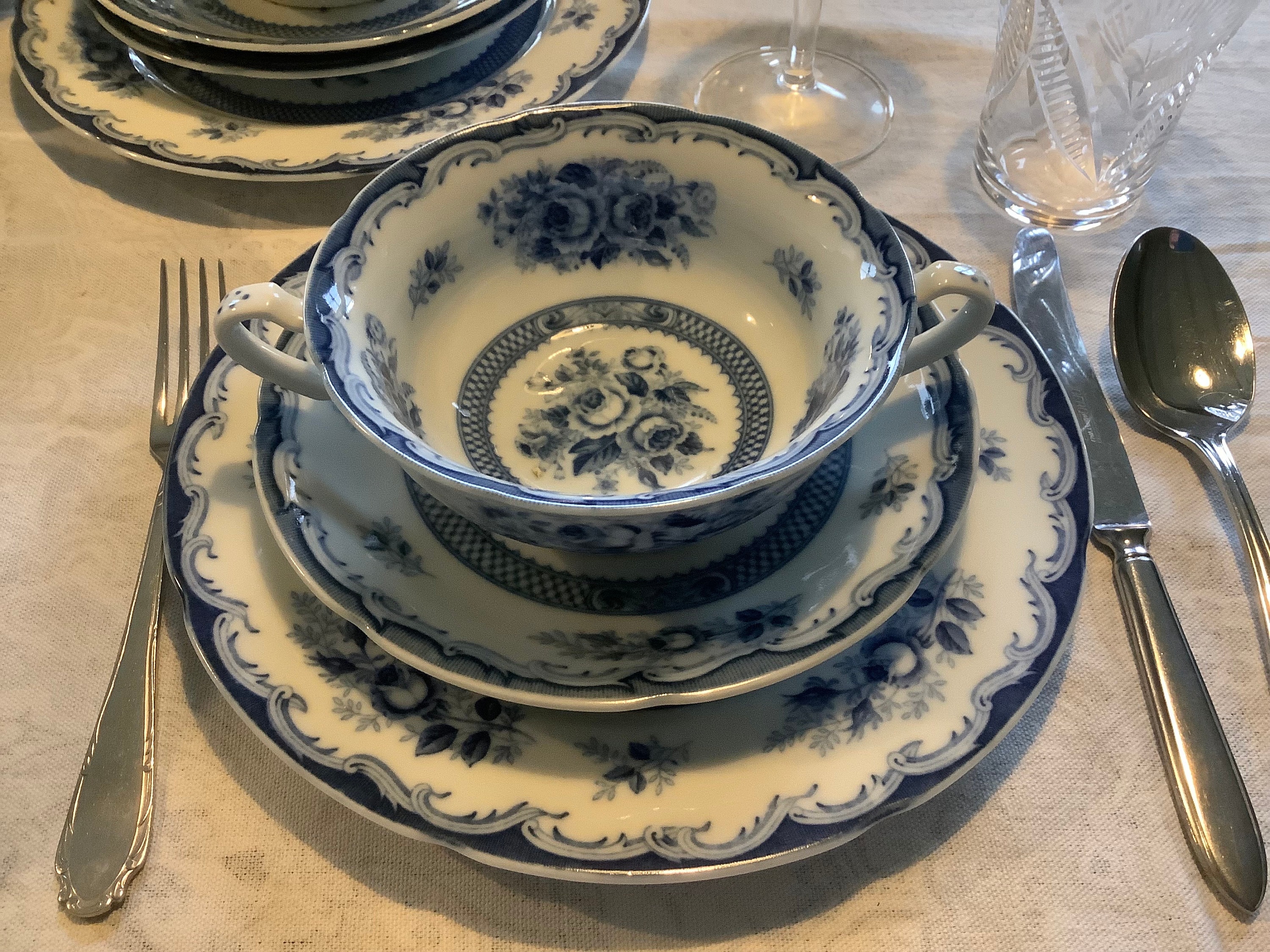 Blue Rose Dinner Service for 6 Place Settings, FREE SHIPPING, 33 Pieces ...
