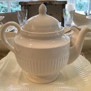 Wedgwood Edme Dinner Service for 6 Place Settings, 50 Items, Wedding ...