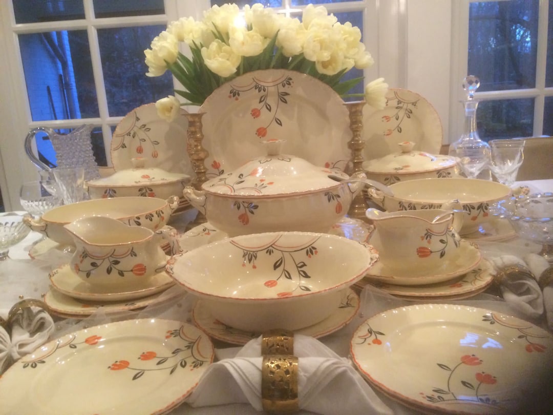 Grindley Dinnerware tulips 34 Pieces, Wedding Gift, Bridal Shower Gift ...