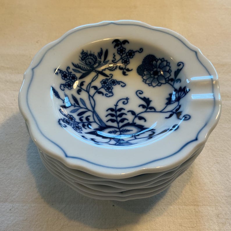 Blue Danube II Open Stock Dinnerware, Zwiebelmuster, Jug, Bowls, Mugs ...