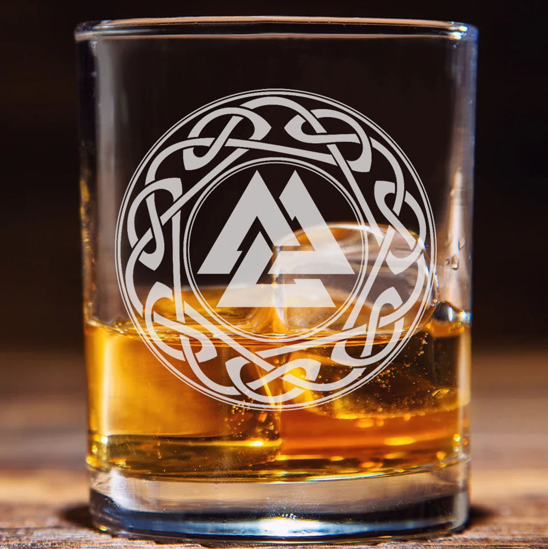 Viking Norse Valknut / Odin Symbol - Engraved Tumbler Whiskey Glass Old ...