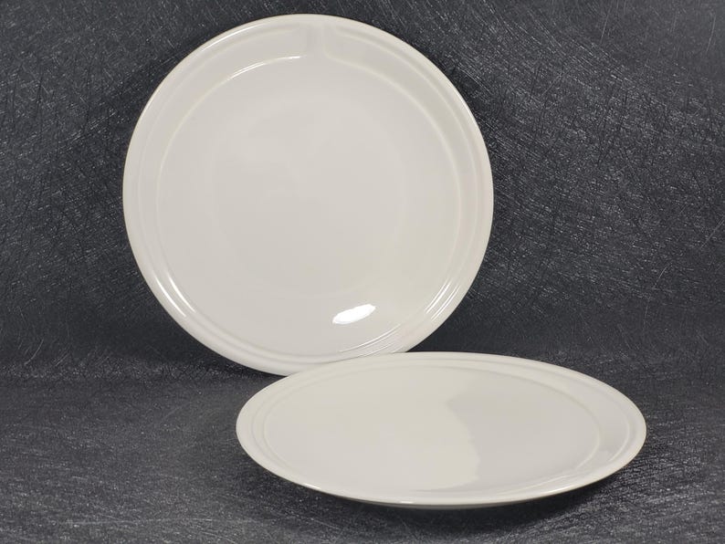 2 Johnson Brothers Focus White Salad Plates 8 1/4" England - Etsy
