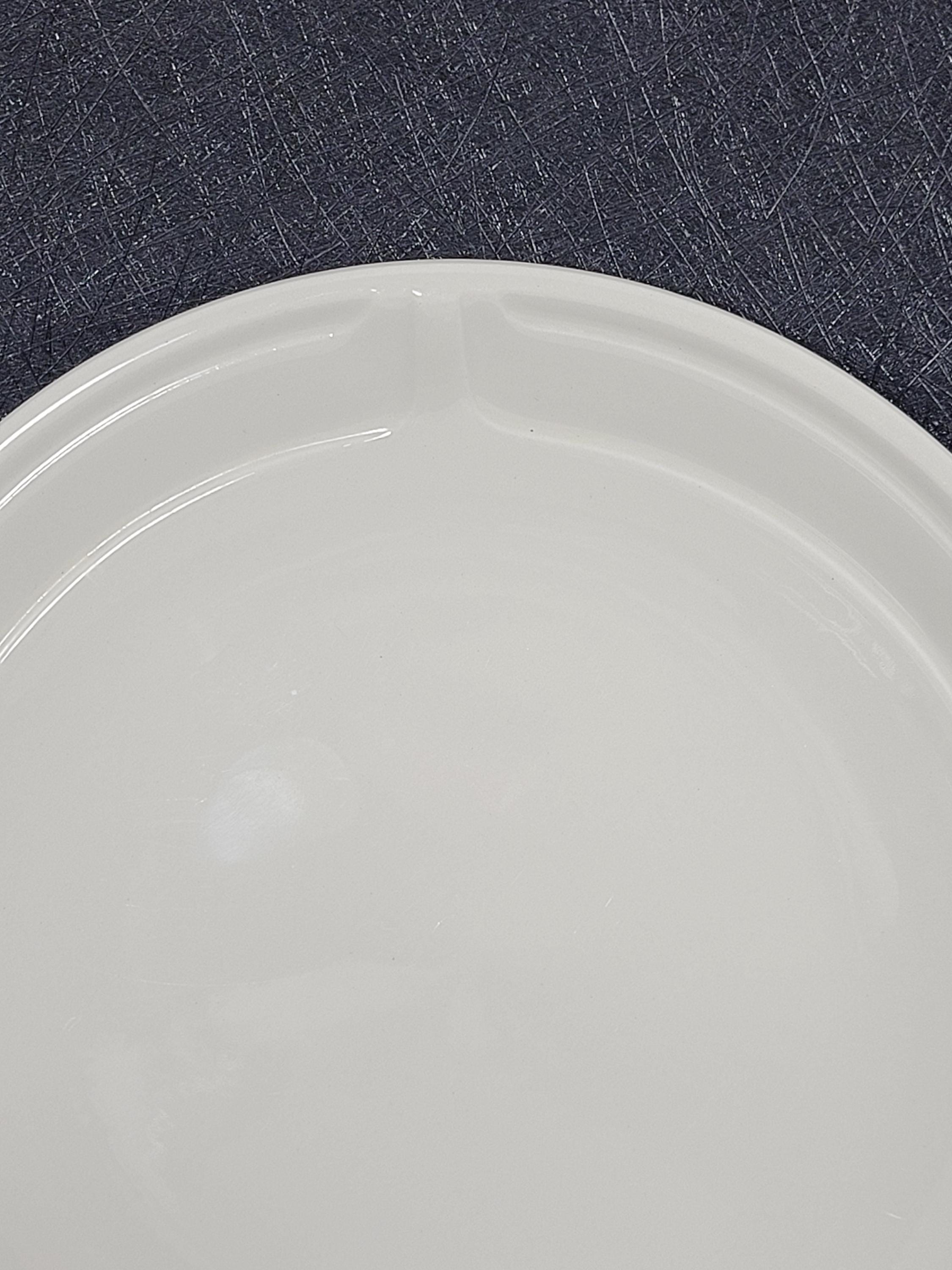 2 Johnson Brothers Focus White Salad Plates 8 1/4" England - Etsy