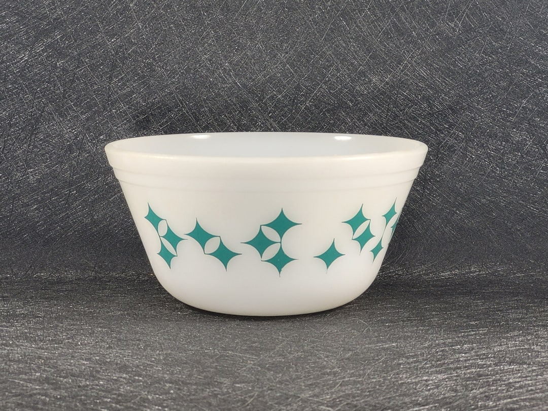 Vintage Federal Glass Atomic Starburst Milk Glass Mixing Bowl - Etsy