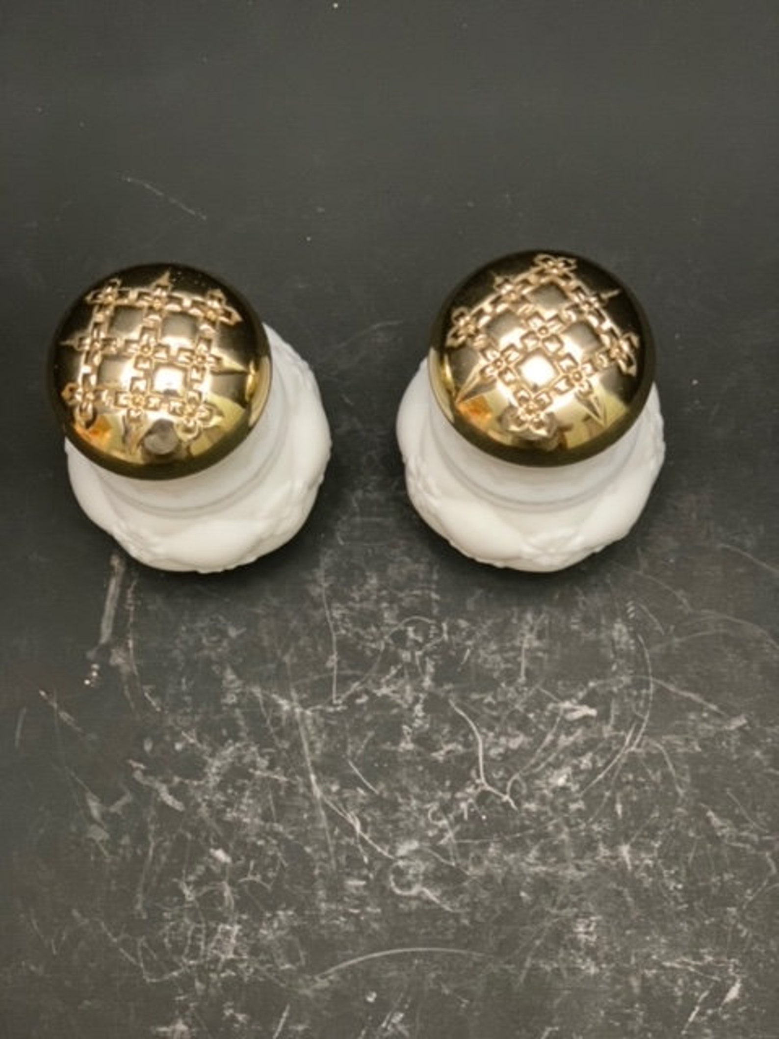 Avon White Milk Glass Powder Shakers Salt and Pepper Shakers Quilted ...