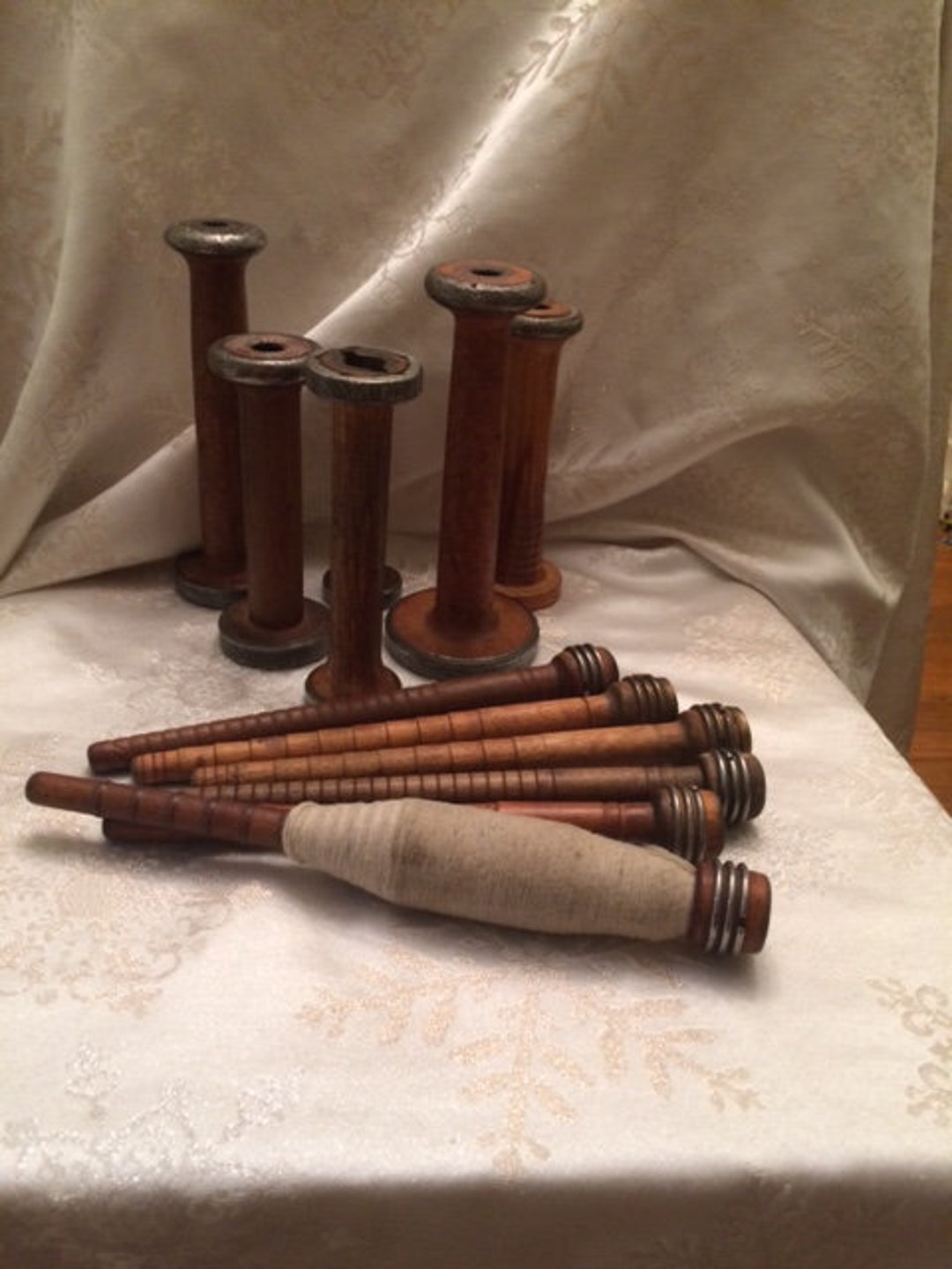 12 Antique Wooden Spindles - Etsy