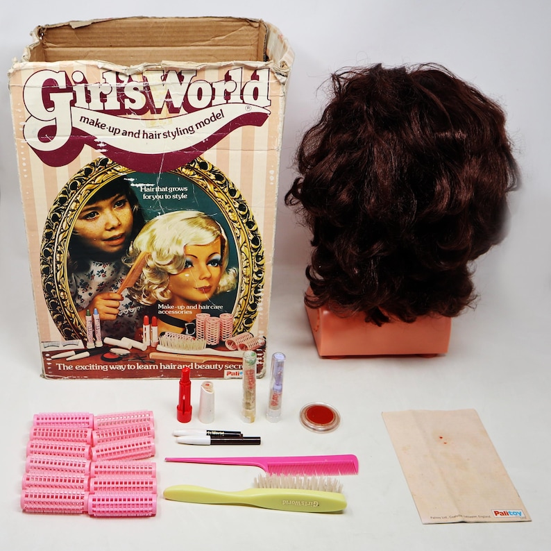 Vintage 1970s 70s Palitoy Girl's World Make-up and Hair Styling Model ...