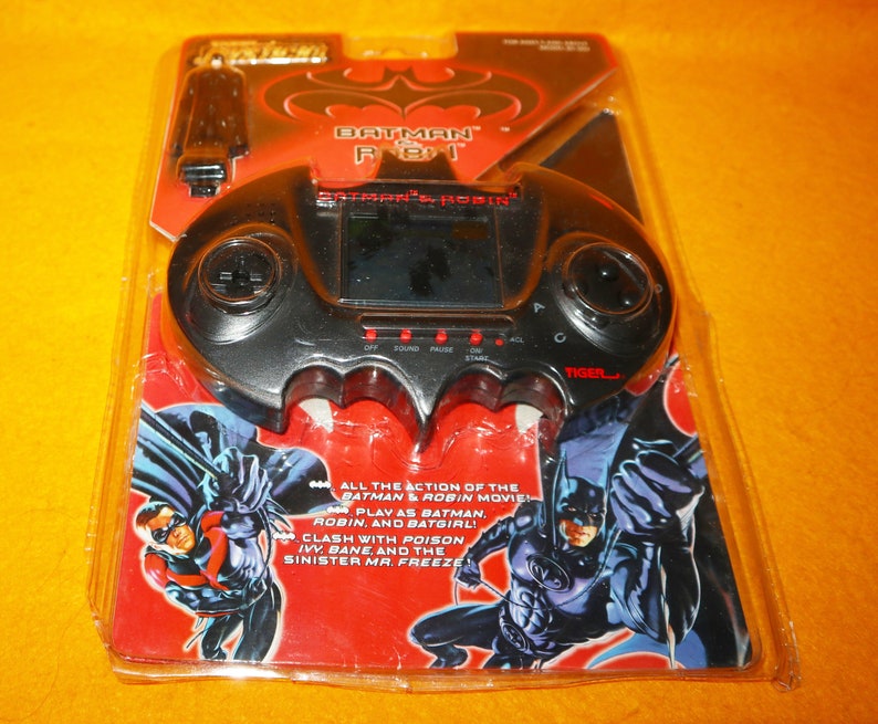 Vintage 1997 90s Tiger Electronics Batman & Robin Handheld - Etsy España