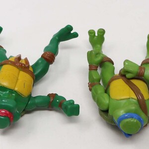 2005 Mcdonalds Teenage Mutant Ninja Turtles TMNT Punching Kicking ...