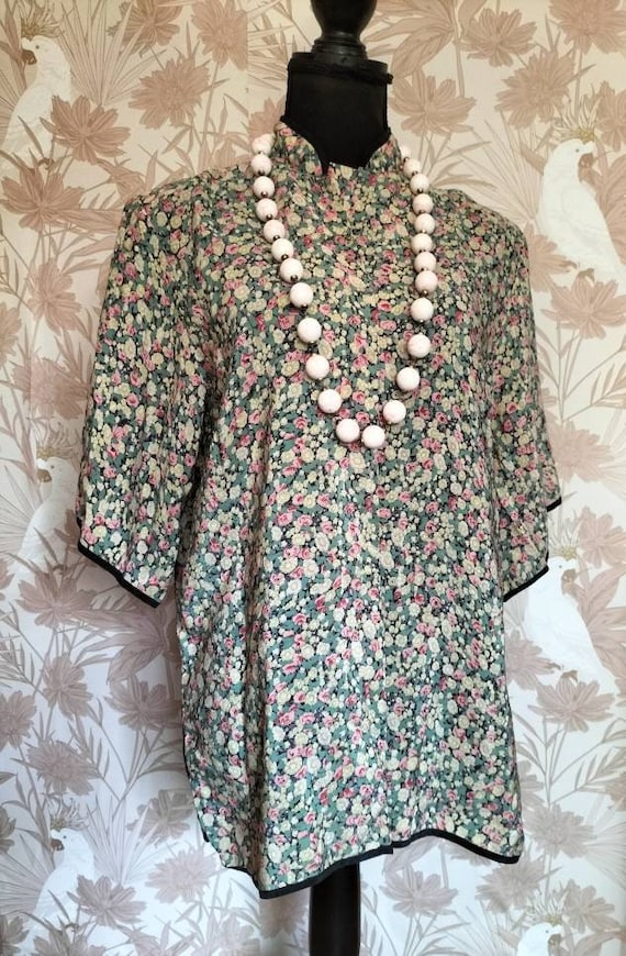 beautiful asian silk blouse - Gem