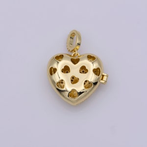 24K Gold Filled Round Love Heart Locket Charm Necklace, Stripes and ...