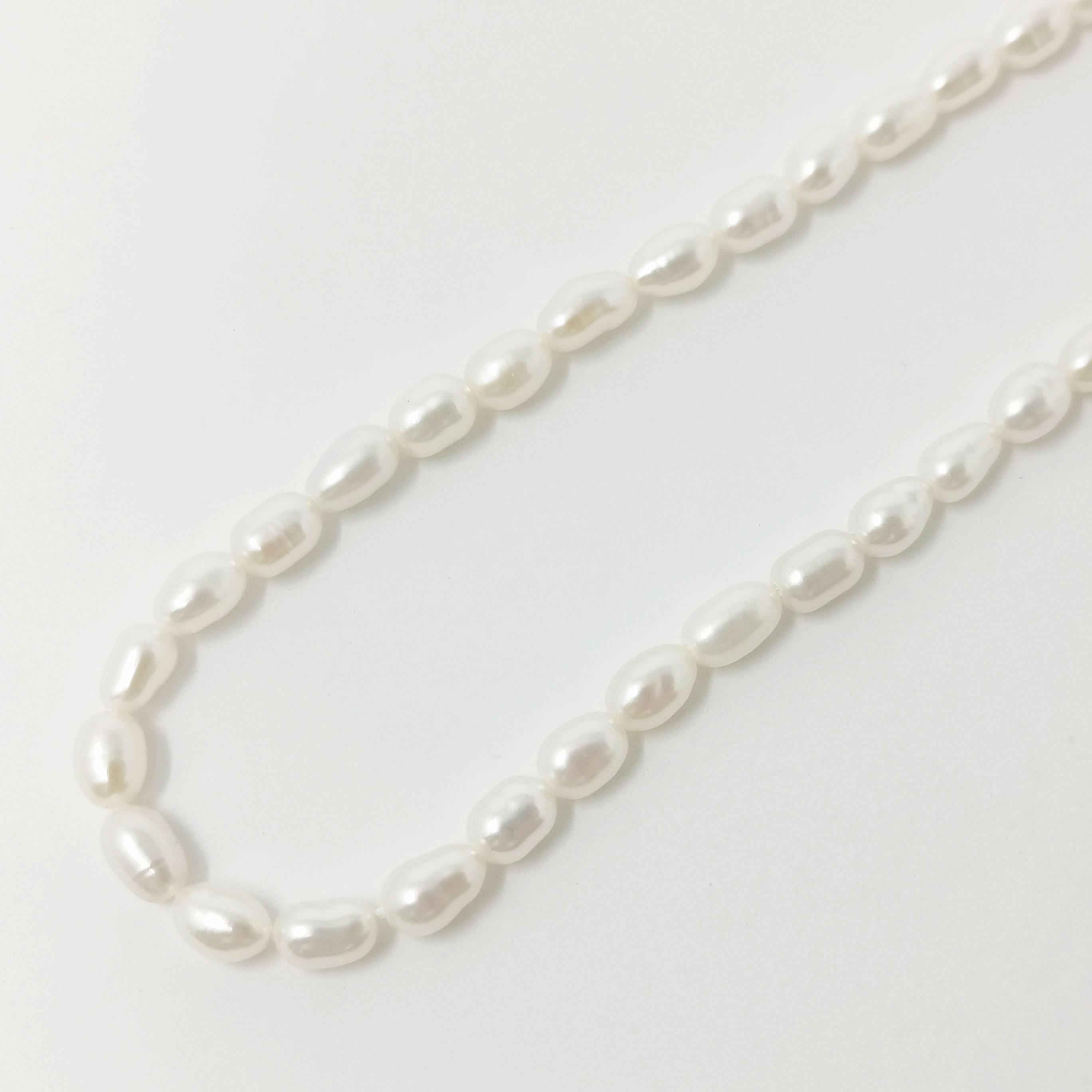 Tiny Natural White Oval Rice Freshwater Pearl Beads Great Luster ...