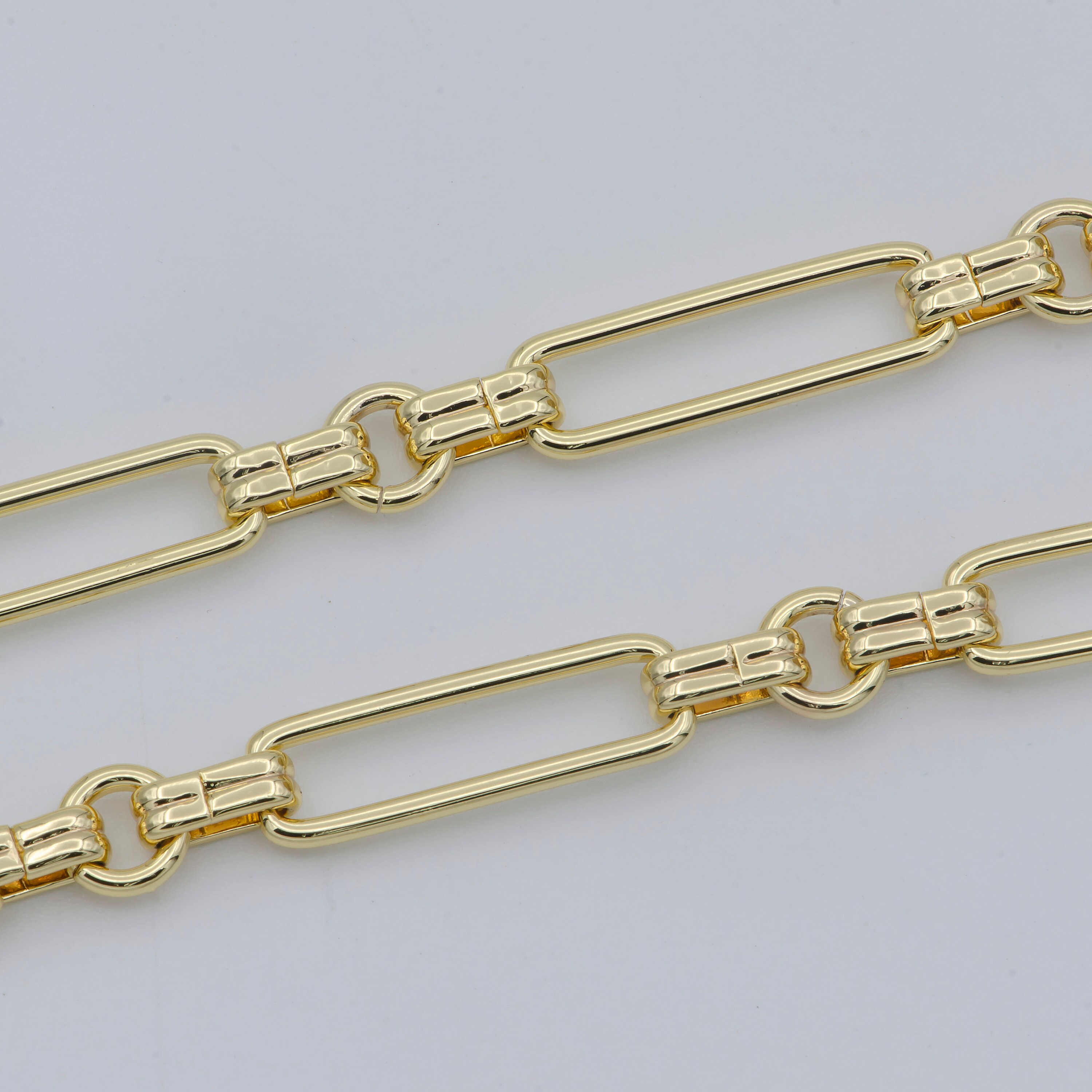 14K Gold Stadium W/ Unique Connector Chain by Yard Double - Etsy