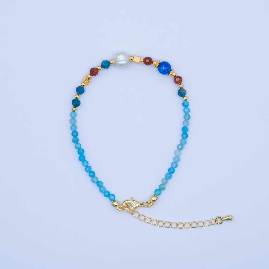 Handcrafted Mix Gemstone Beaded Minimalist Small Glass Beads Bracelet ...