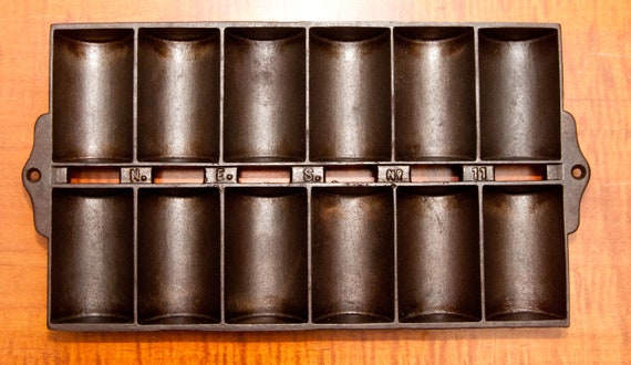 Antique New England Style Gem Pan Made by Griswold Circa: 1890 | Etsy