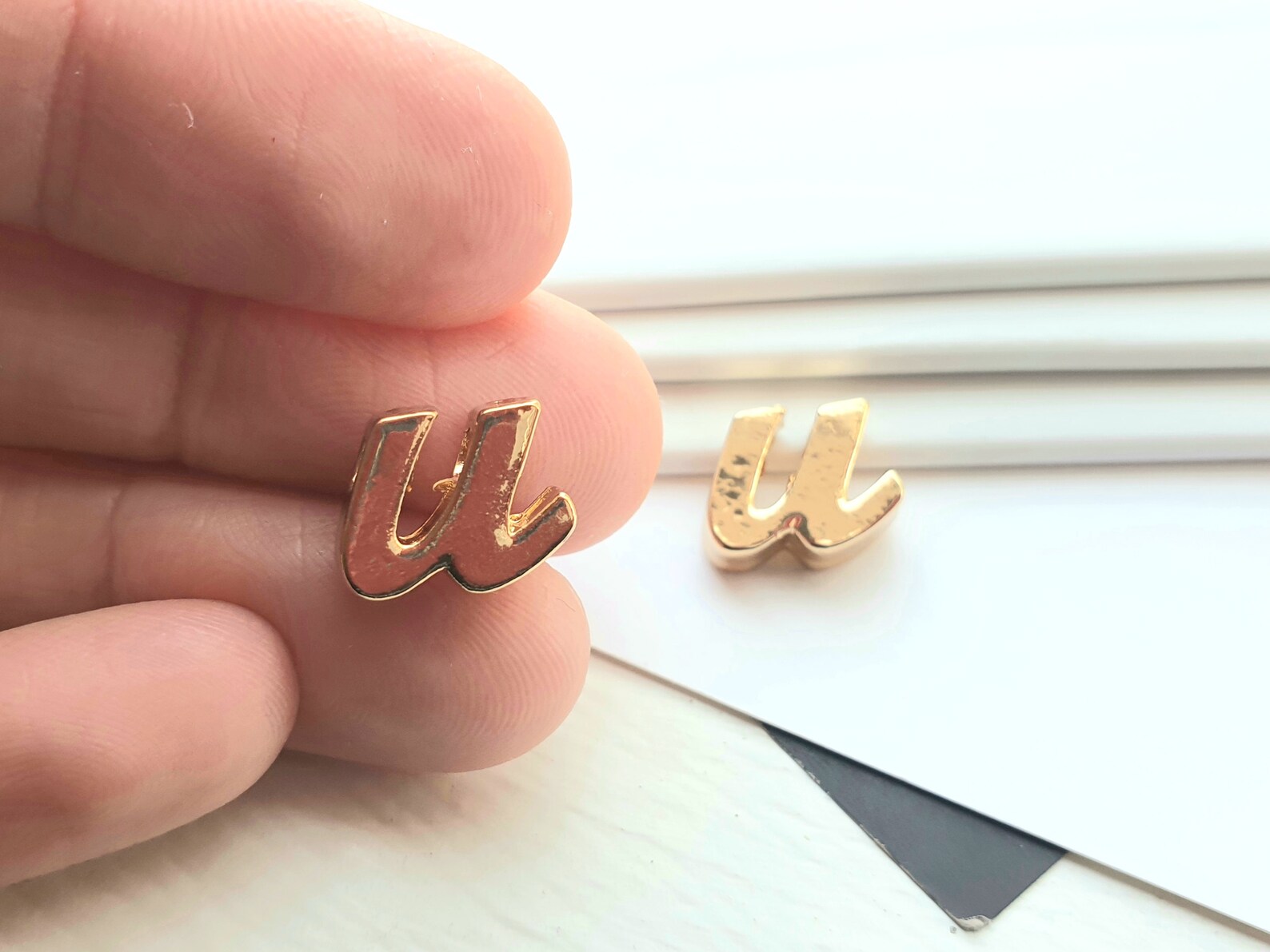 10mm 12mm Letter u floating locket Gold plated | Etsy