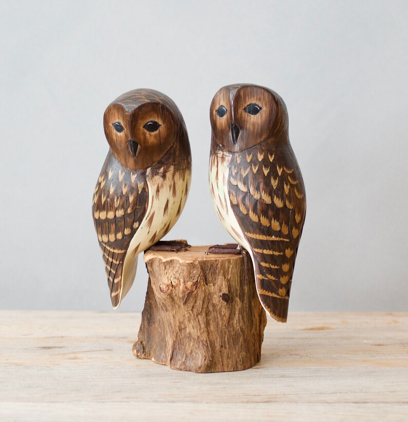 Gufo barrato - Coppia - 7,5"H - Uccello in legno intagliato a mano ...