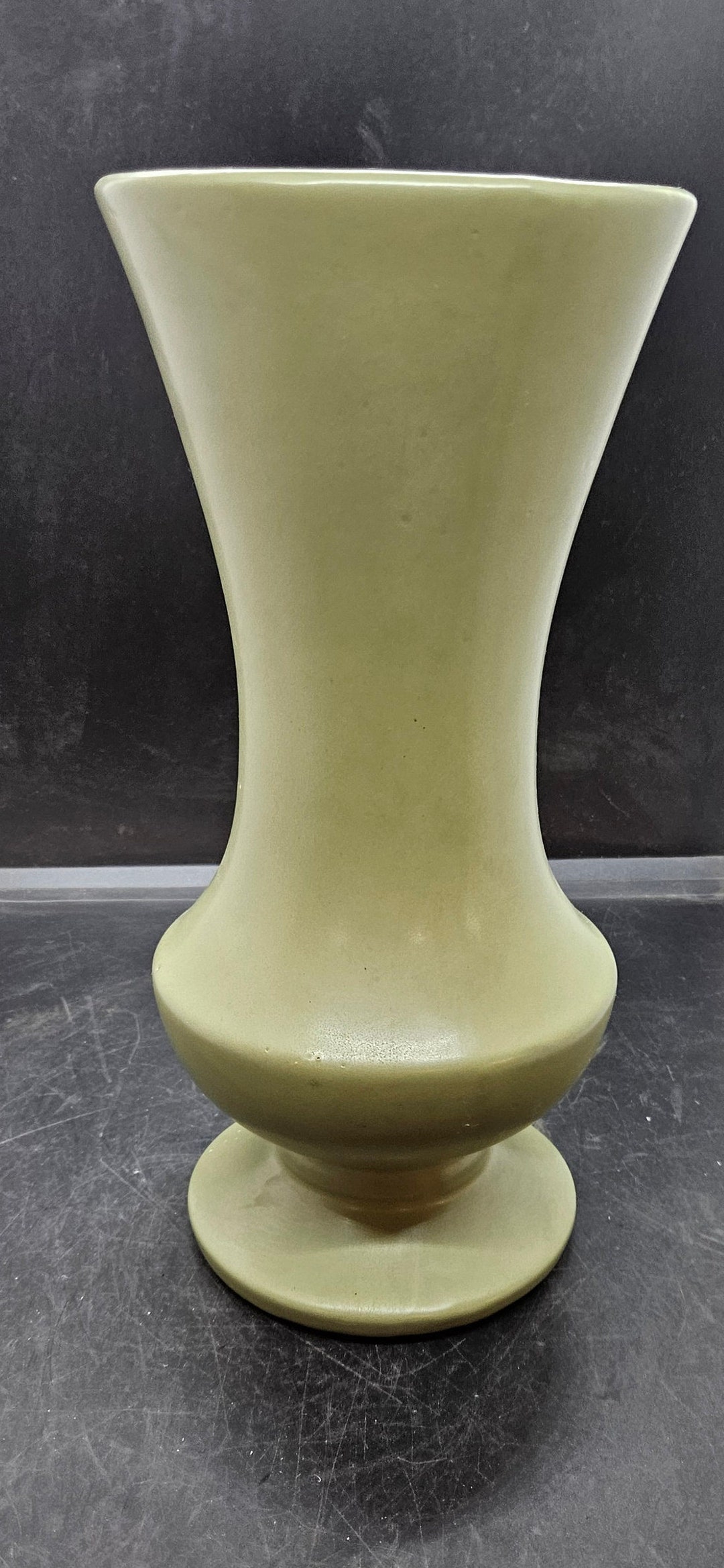 Mccoy Pottery Floraline Matte Green Vase 401 - Etsy