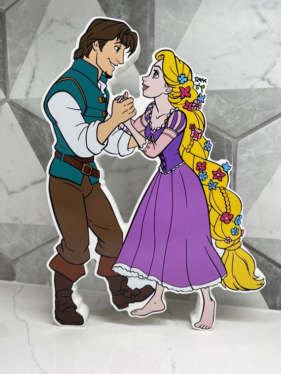 Rapunzel And Eugene Hug