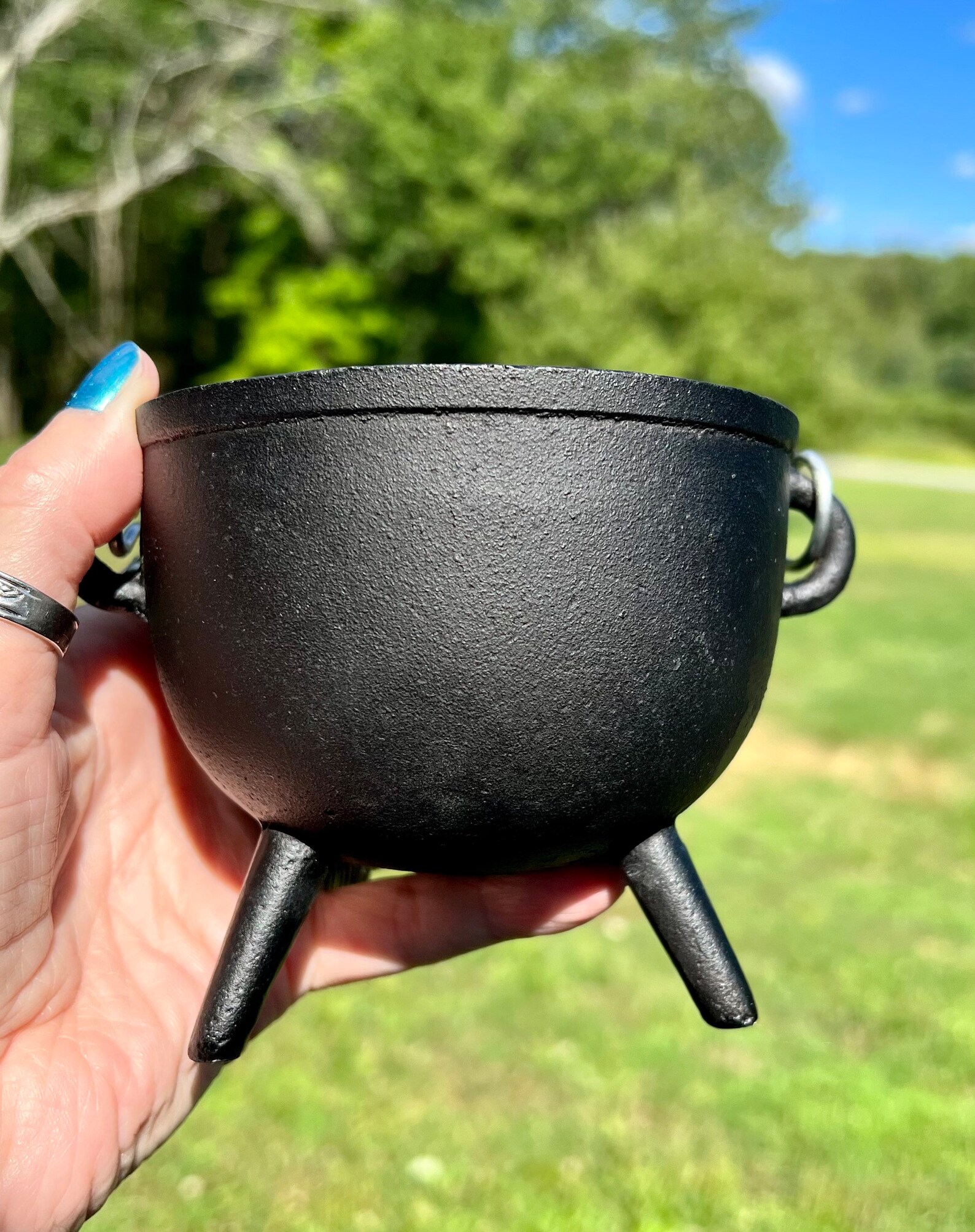 4.5 Triple Moon Pentacle Cast Iron Witchs Cauldron - Etsy