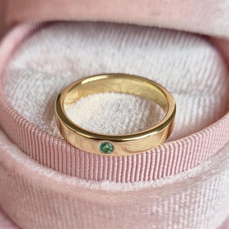Flush Set Ring - Etsy